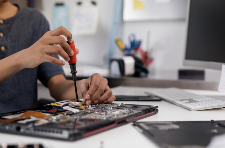 Expert On-Site Computer Repair in BGC, Taguig, & Pasig